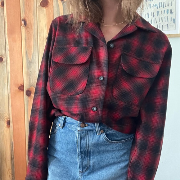Pendleton | Tops | Pendleton Woolen Mills Button Down Long Sleeve Plaid ...